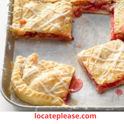 Raspberry-Rhubarb Slab Pie - LocatePlease